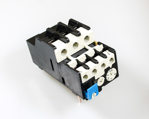 T25DU-11 by ABB relay 600VAC 11A 2034001087